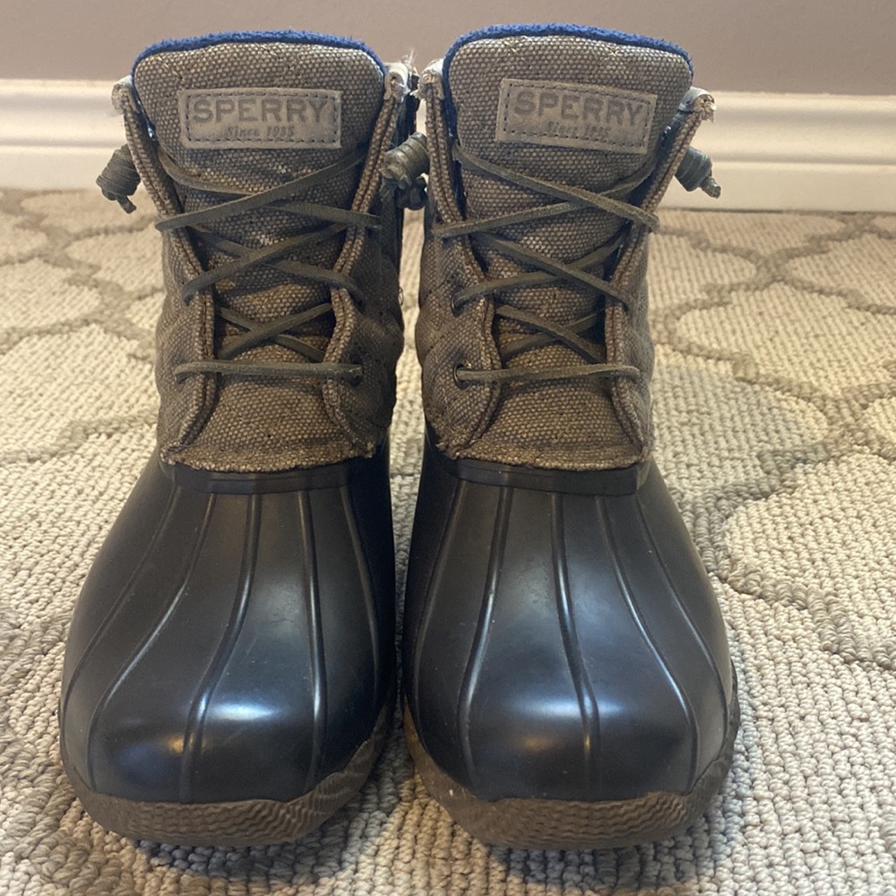 Women’s Sperry Boots, In Excellent Condition. - Gem